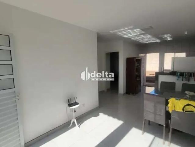 Casa / Sobrado para Venda em Uberlândia/MG Luizote de Freitas 2 Quartos