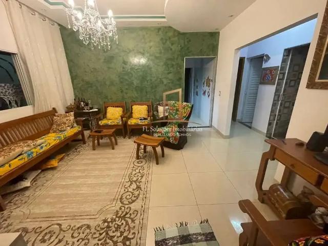Casa / Sobrado para Venda em Uberlândia/MG Luizote de Freitas 2 Quartos