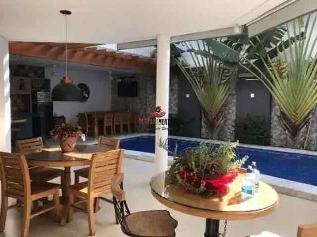 Casa / Sobrado para Venda em Uberlândia/MG Morada da Colina 4 Quartos