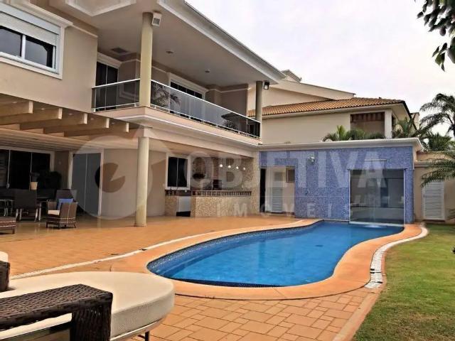 Casa / Sobrado para Venda em Uberlândia/MG Morada da Colina 4 Quartos