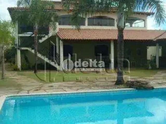 Casa / Sobrado para Venda em Uberlândia/MG Morada da Colina 4 Quartos