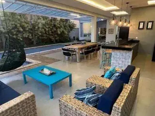 Casa / Sobrado para Venda em Uberlândia/MG Morada da Colina 4 Quartos