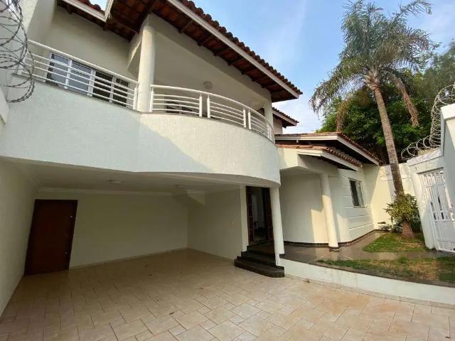 Casa / Sobrado para Venda em Uberlândia/MG Morada da Colina 4 Quartos