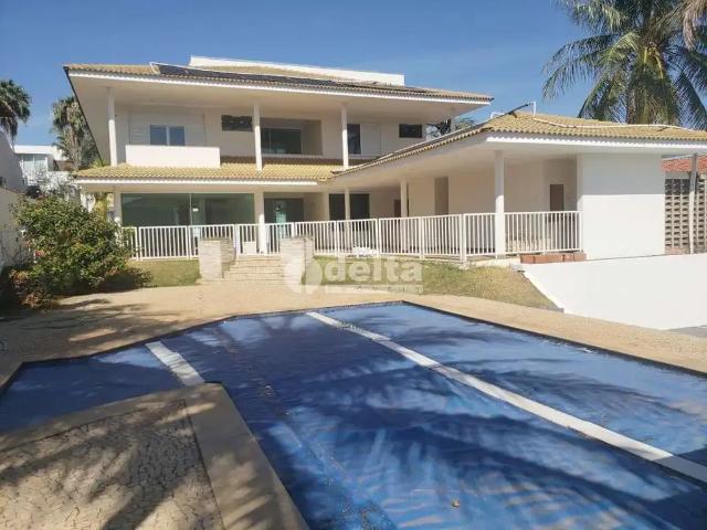 Casa / Sobrado para Venda em Uberlândia/MG Morada da Colina 5 Quartos