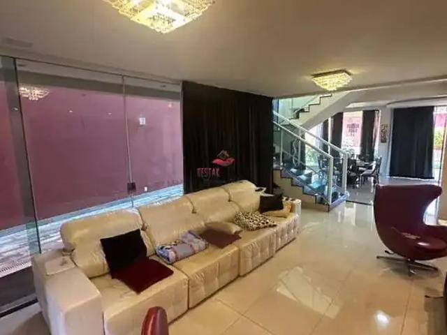 Casa / Sobrado para Venda em Uberlândia/MG Morada da Colina 6 Quartos