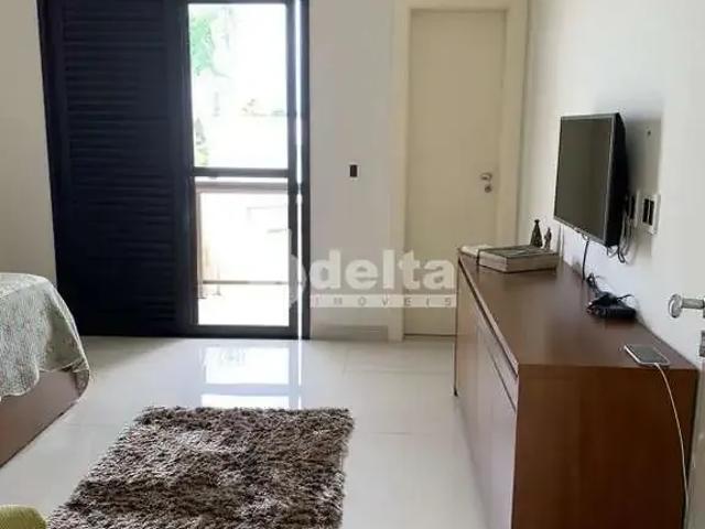 Casa / Sobrado para Venda em Uberlândia/MG Morada da Colina 3 Quartos