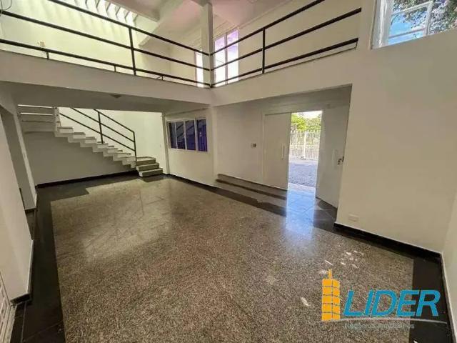 Casa / Sobrado para Venda em Uberlândia/MG Morada da Colina 3 Quartos