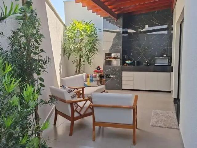 Casa / Sobrado para Venda em Uberlândia/MG Morada da Colina 3 Quartos