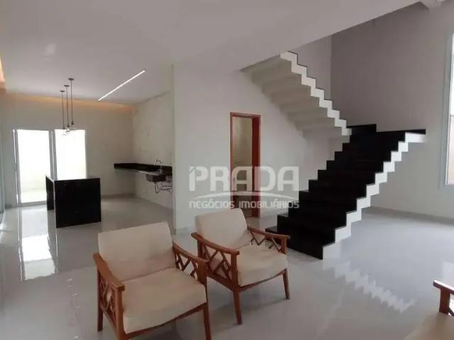 Casa / Sobrado para Venda em Uberlândia/MG Morada da Colina 3 Quartos
