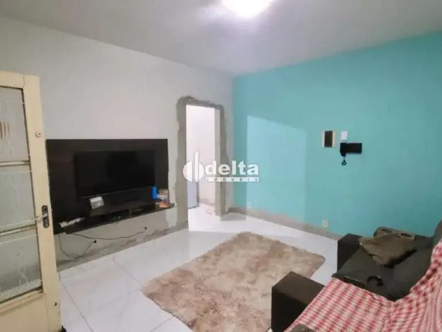 Casa / Sobrado para Venda em Uberlândia/MG Morumbi 4 Quartos