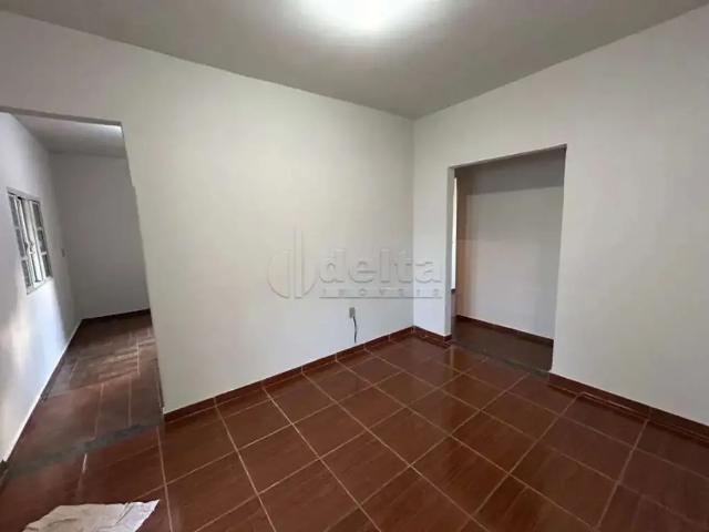 Casa / Sobrado para Venda em Uberlândia/MG Morumbi 4 Quartos
