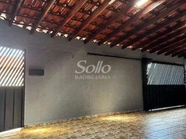 Casa / Sobrado para Venda em Uberlândia/MG Morumbi 5 Quartos