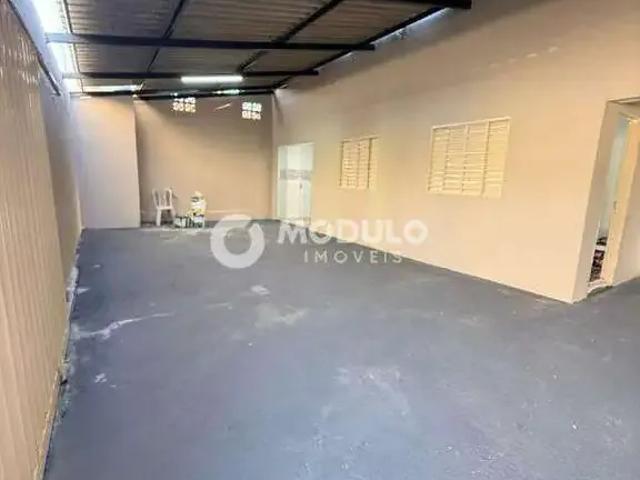 Casa / Sobrado para Venda em Uberlândia/MG Morumbi 2 Quartos