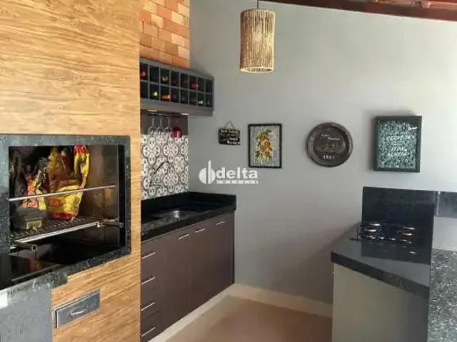 Casa / Sobrado para Venda em Uberlândia/MG Morumbi 3 Quartos