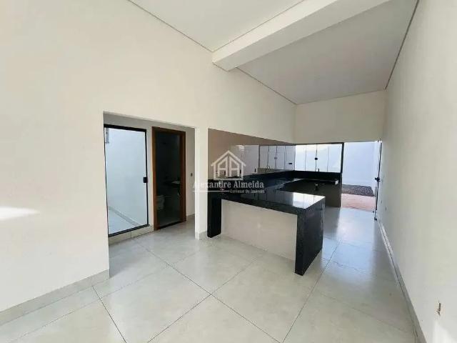 Casa / Sobrado para Venda em Uberlândia/MG Mansour 3 Quartos