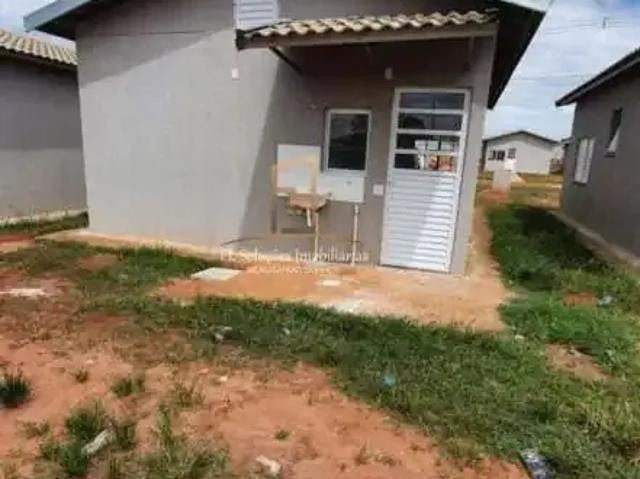 Casa / Sobrado para Venda em Uberlândia/MG Mansour III 2 Quartos
