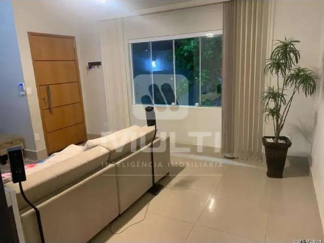 Casa / Sobrado para Venda em Uberlândia/MG Maracanã 3 Quartos