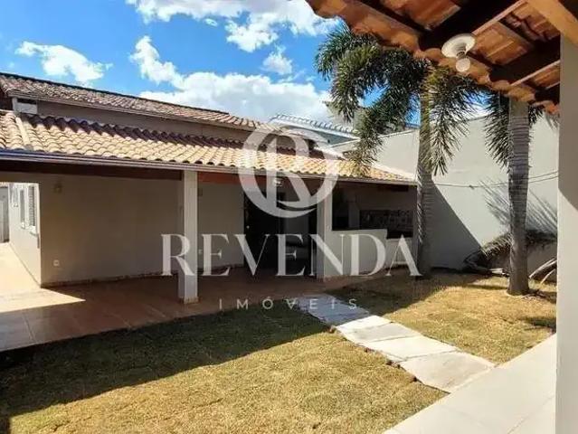 Casa / Sobrado para Venda em Uberlândia/MG Maravilha 5 Quartos