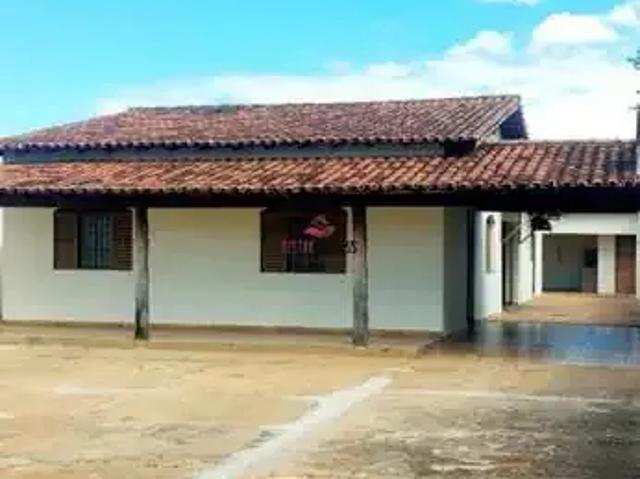 Casa / Sobrado para Venda em Uberlândia/MG Marta Helena 3 Quartos
