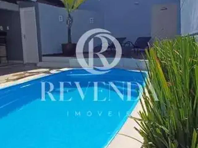 Casa / Sobrado para Venda em Uberlândia/MG Marta Helena 4 Quartos