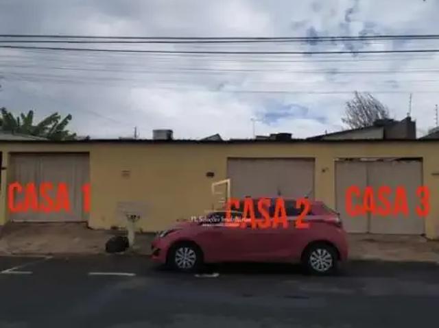 Casa / Sobrado para Venda em Uberlândia/MG Martins 2 Quartos