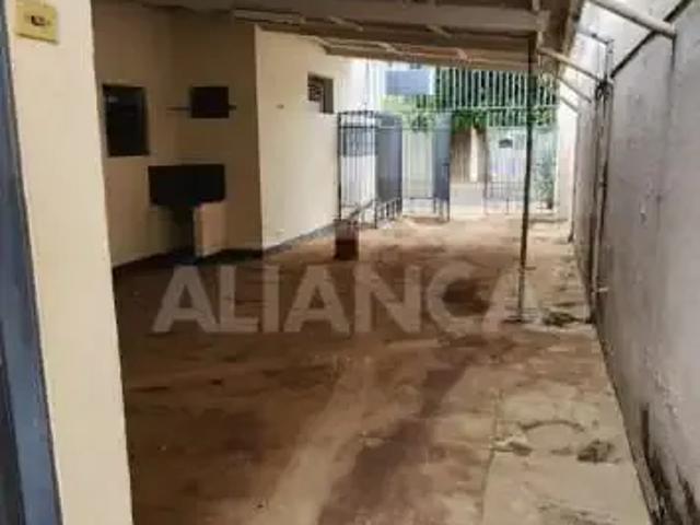 Casa / Sobrado para Venda em Uberlândia/MG Martins 2 Quartos