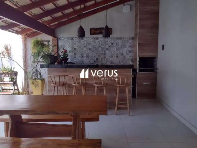 Casa / Sobrado para Venda em Uberlândia/MG Martins 3 Quartos
