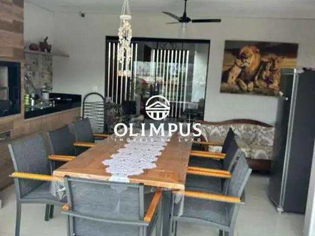 Casa / Sobrado para Venda em Uberlândia/MG Martins 3 Quartos
