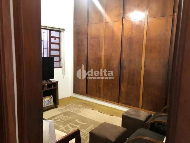 Casa / Sobrado para Venda em Uberlândia/MG Martins 3 Quartos