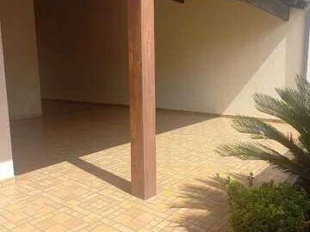 Casa / Sobrado para Venda em Uberlândia/MG Minas Gerais 3 Quartos