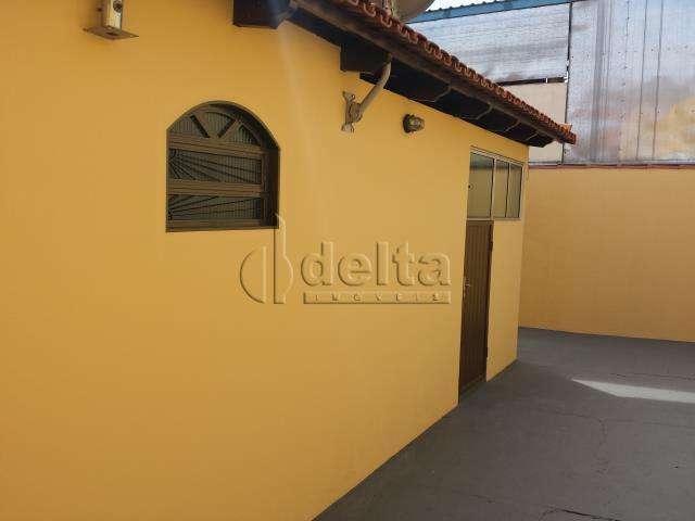 Casa / Sobrado para Venda em Uberlândia/MG Minas Gerais 3 Quartos