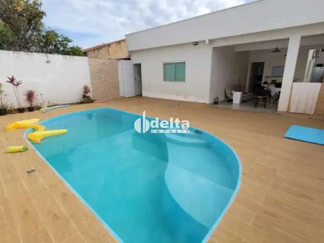Casa / Sobrado para Venda em Uberlândia/MG Minas Gerais 3 Quartos