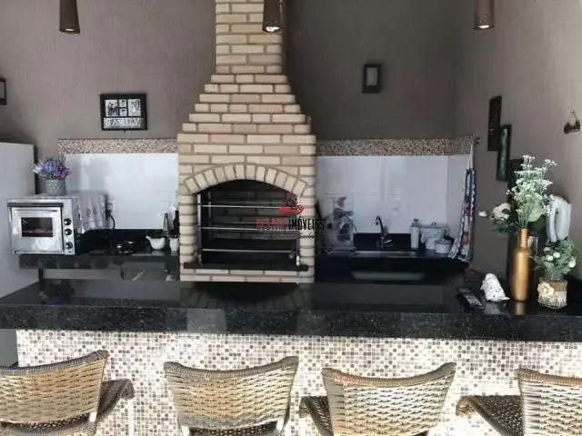 Casa / Sobrado para Venda em Uberlândia/MG Nova Uberlândia 3 Quartos