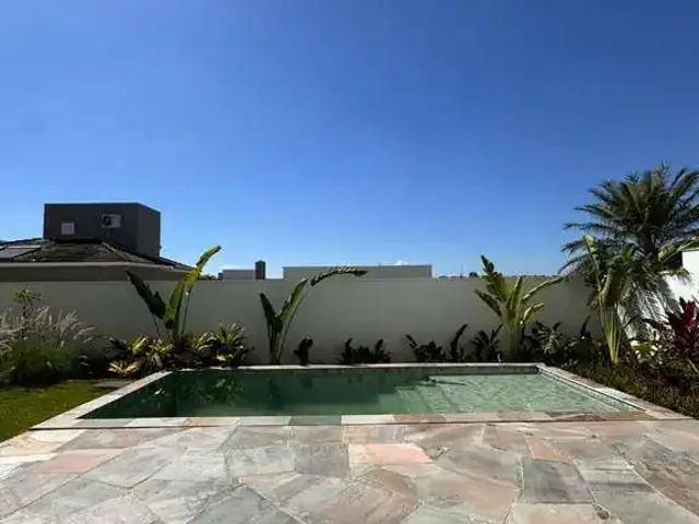 Casa / Sobrado para Venda em Uberlândia/MG Nova Uberlândia 5 Quartos