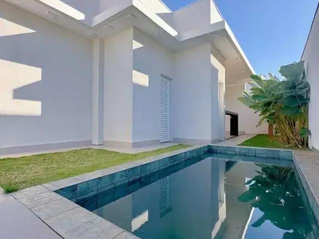 Casa / Sobrado para Venda em Uberlândia/MG Novo Mundo 4 Quartos