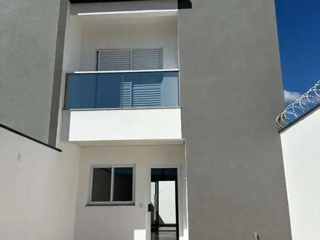 Casa / Sobrado para Venda em Uberlândia/MG Novo Mundo 2 Quartos