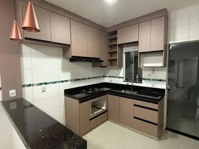 Casa / Sobrado para Venda em Uberlândia/MG Novo Mundo 2 Quartos