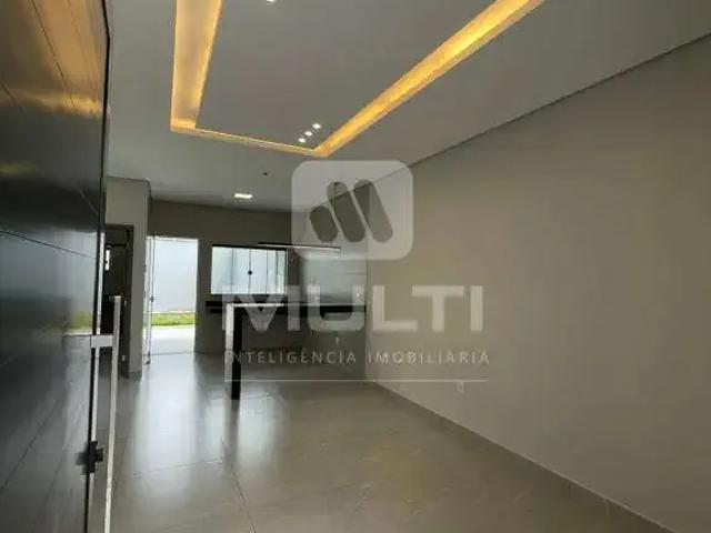 Casa / Sobrado para Venda em Uberlândia/MG Novo Mundo 2 Quartos