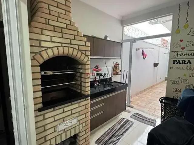 Casa / Sobrado para Venda em Uberlândia/MG Novo Mundo 2 Quartos
