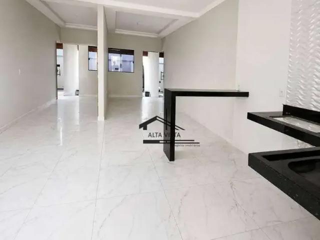 Casa / Sobrado para Venda em Uberlândia/MG Novo Mundo 2 Quartos