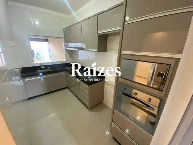 Casa / Sobrado para Venda em Uberlândia/MG Novo Mundo 2 Quartos