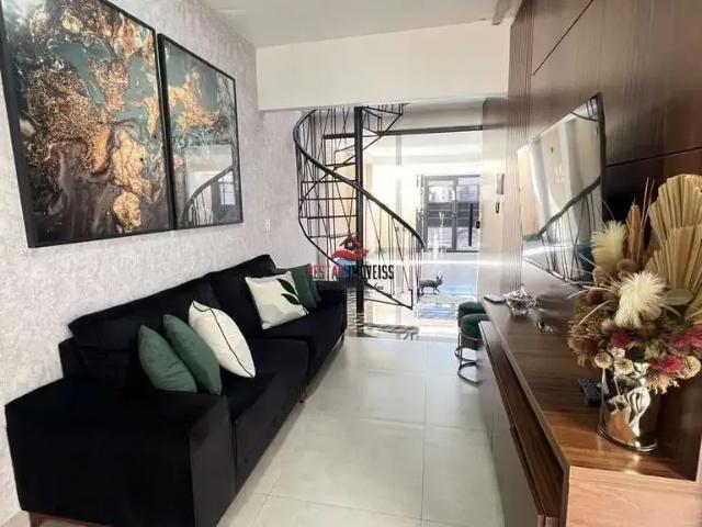 Casa / Sobrado para Venda em Uberlândia/MG Novo Mundo 3 Quartos