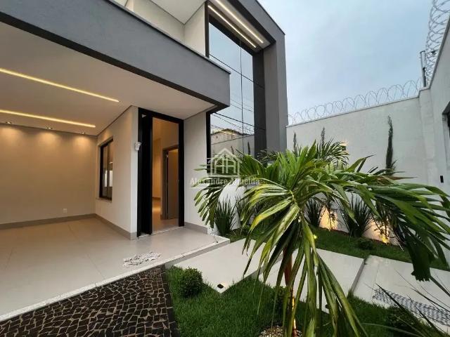Casa / Sobrado para Venda em Uberlândia/MG Novo Mundo 3 Quartos