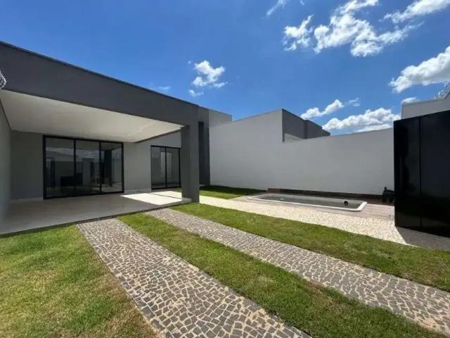 Casa / Sobrado para Venda em Uberlândia/MG Novo Mundo 3 Quartos