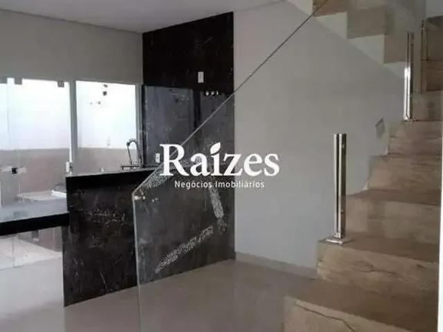 Casa / Sobrado para Venda em Uberlândia/MG Novo Mundo 3 Quartos