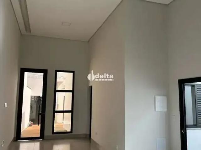Casa / Sobrado para Venda em Uberlândia/MG Novo Mundo 3 Quartos