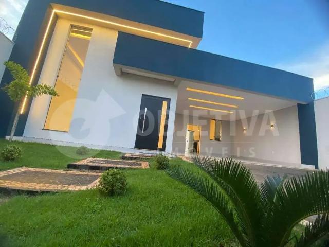 Casa / Sobrado para Venda em Uberlândia/MG Novo Mundo 3 Quartos