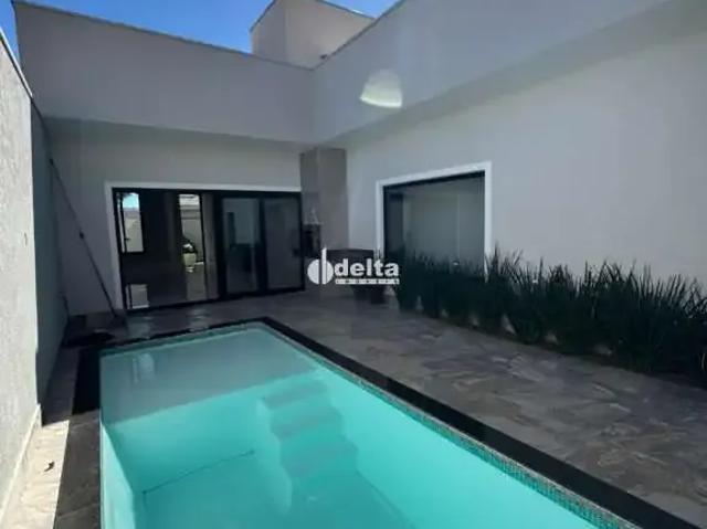 Casa / Sobrado para Venda em Uberlândia/MG Novo Mundo 3 Quartos