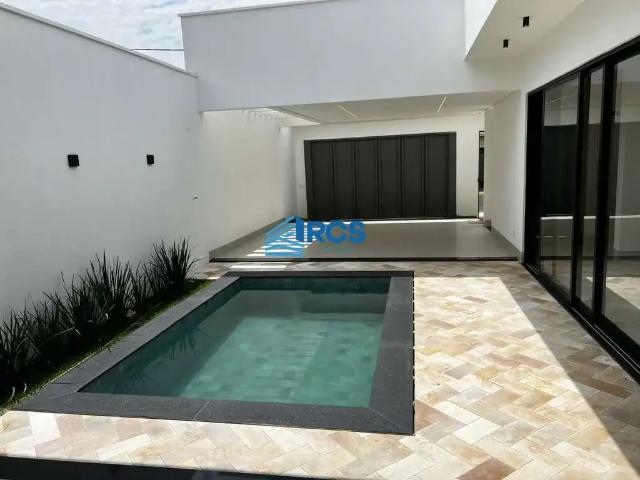 Casa / Sobrado para Venda em Uberlândia/MG Novo Mundo 3 Quartos