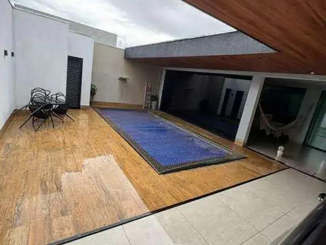 Casa / Sobrado para Venda em Uberlândia/MG Novo Mundo 3 Quartos